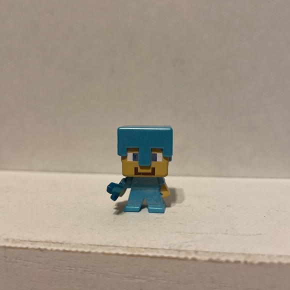 Toys | Minecraft Steve In Diamond Armor 1 Inch Mini Action Figure 3 ...